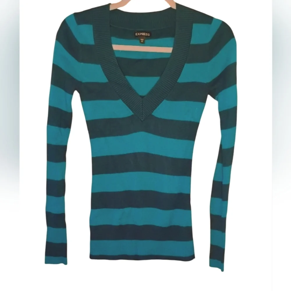 Express | Sweaters | Express Forrest Green And Dark Green Striped Deep ...
